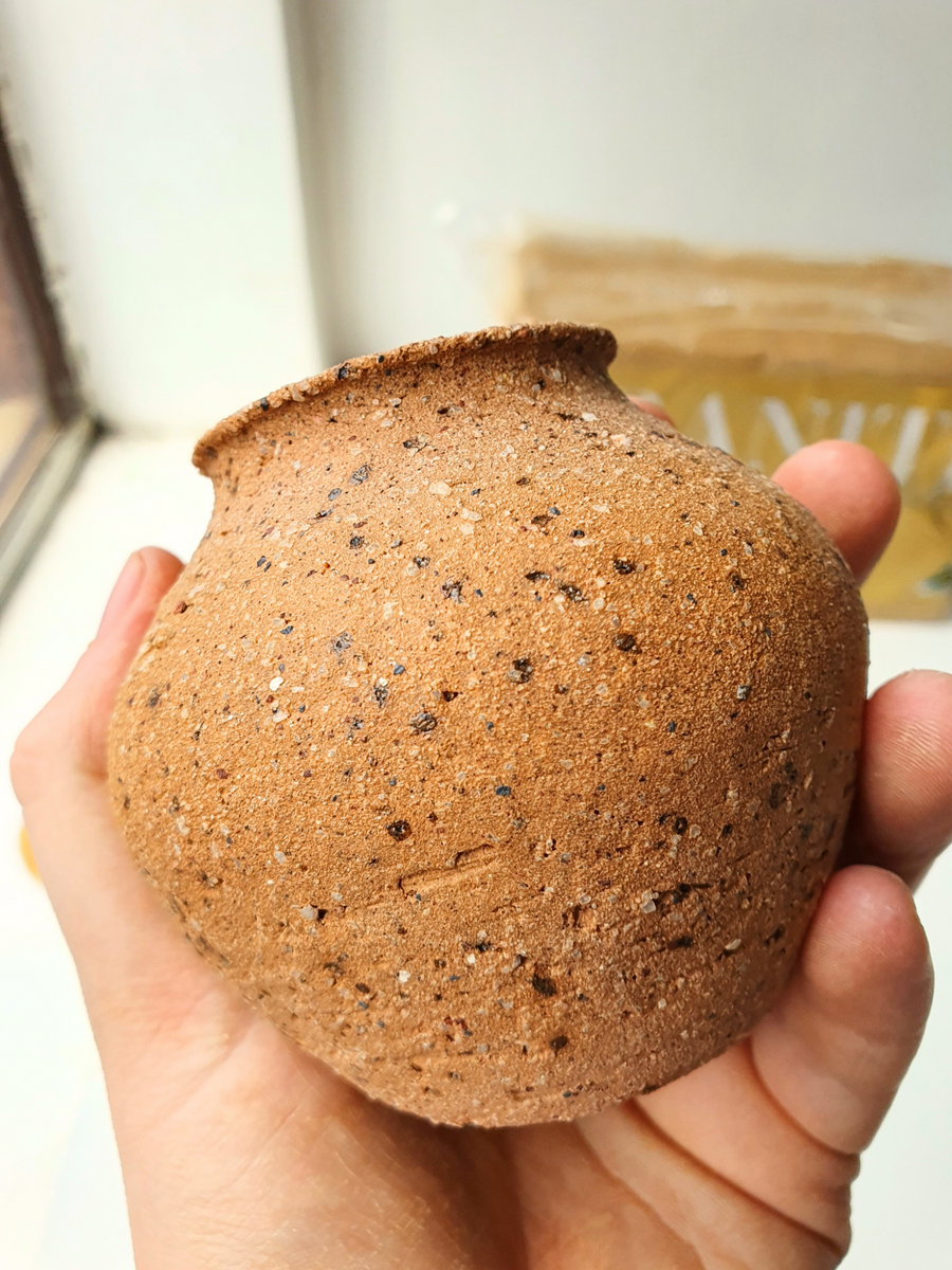 Clayworks Granite Midfire Clay - 10kg – Sajo Ceramics